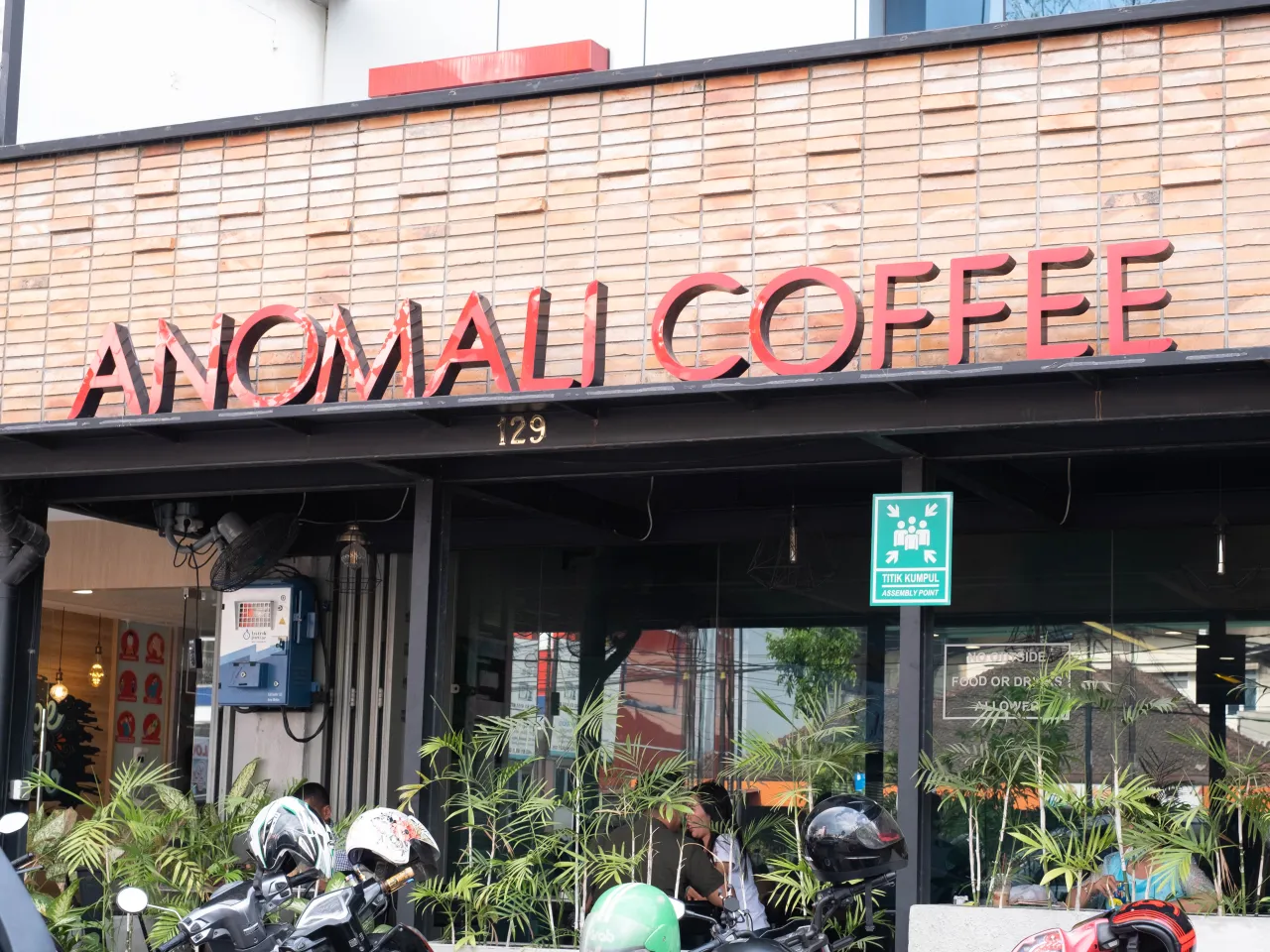 Menu Anomali Coffee & Harga Terupdate – Rekomendasi Kopi Enak yang ...